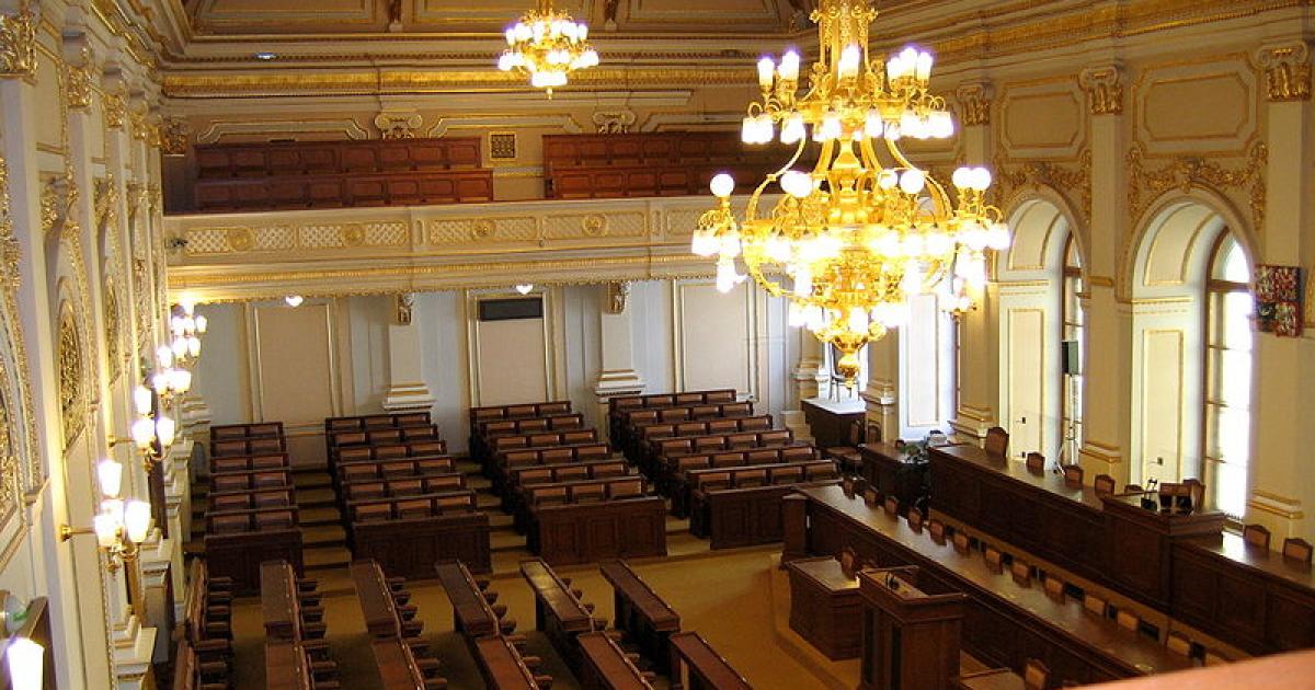 Reflections on the current political crisis in the Czech Republic: The ...