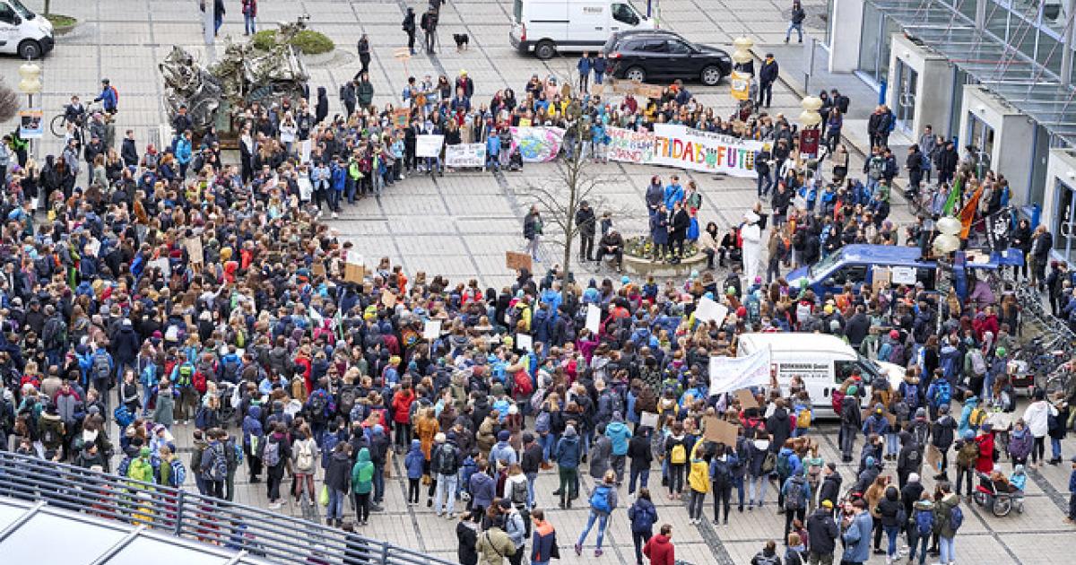 Student protests helped to set Prague’s Climate Ambitions in motion ...