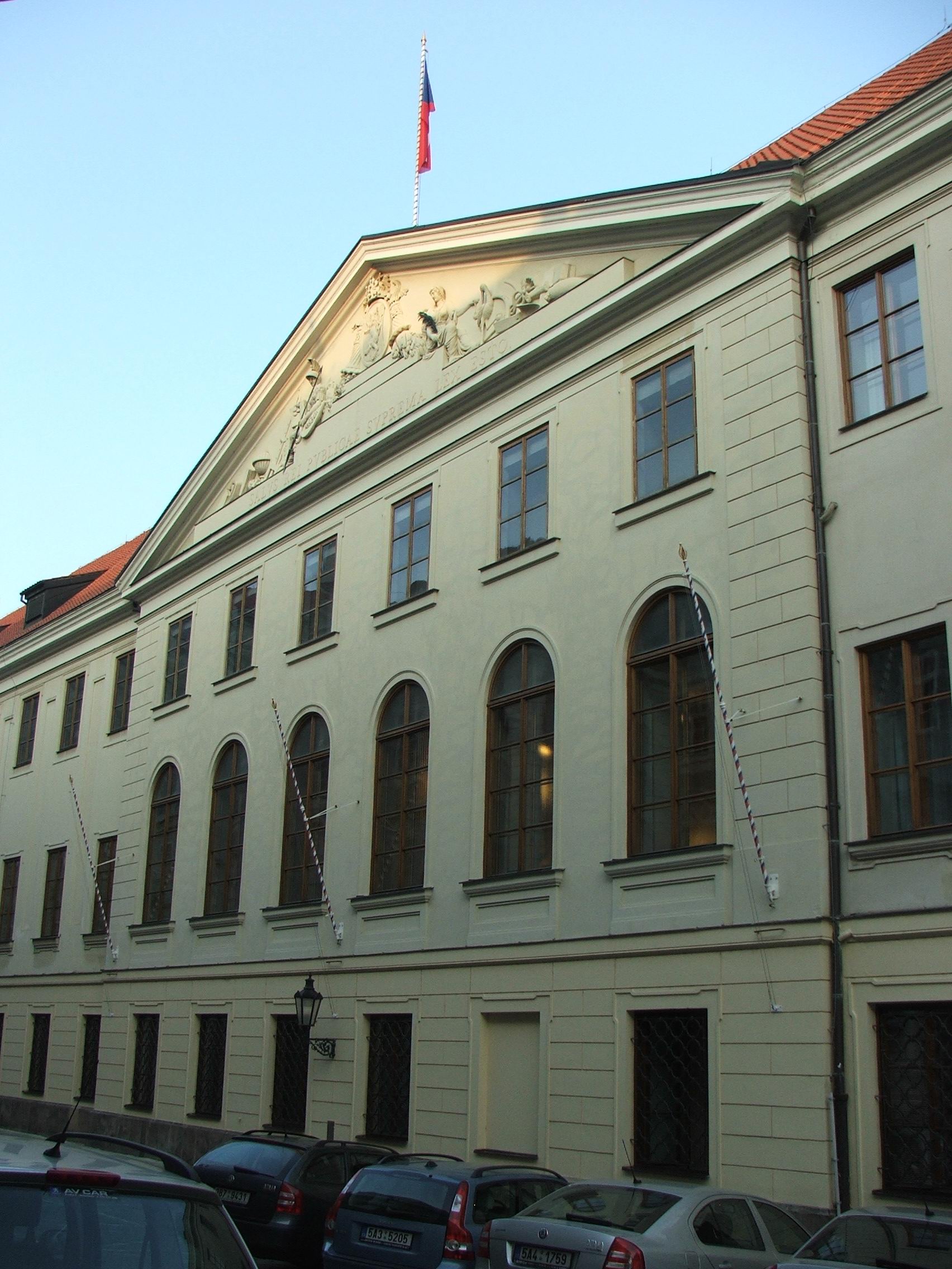 Czech Chamber of Deputies dissolved: What’s next? | Heinrich Böll ...